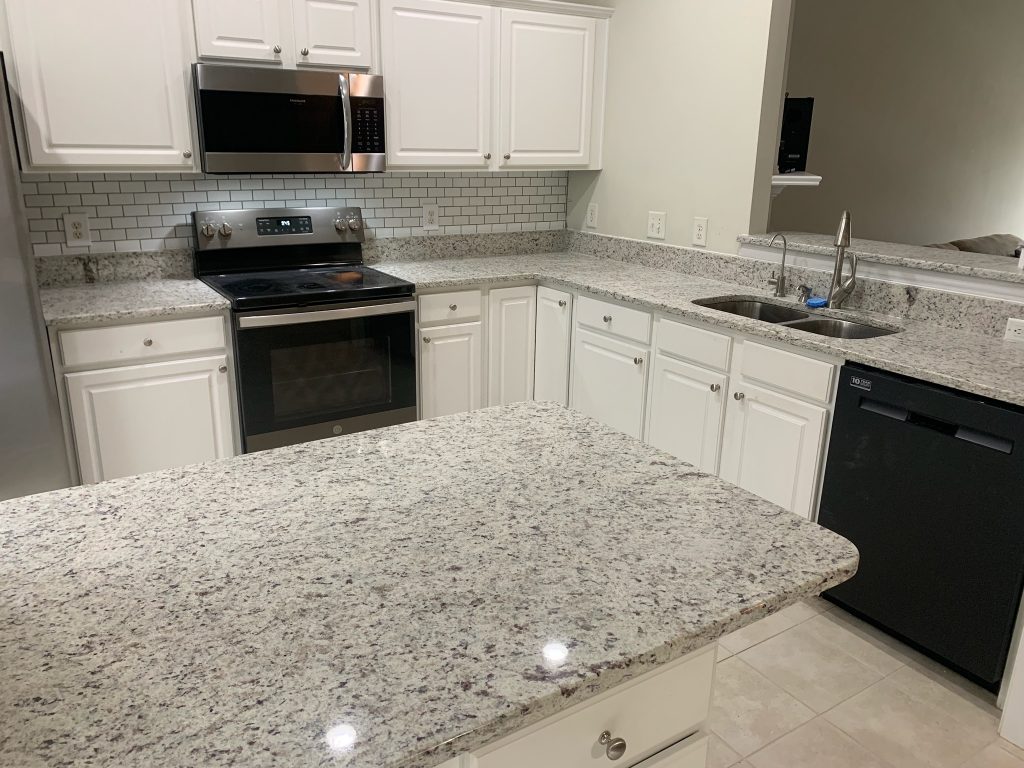 White G Granite with Subway Tile - Hands on Granite